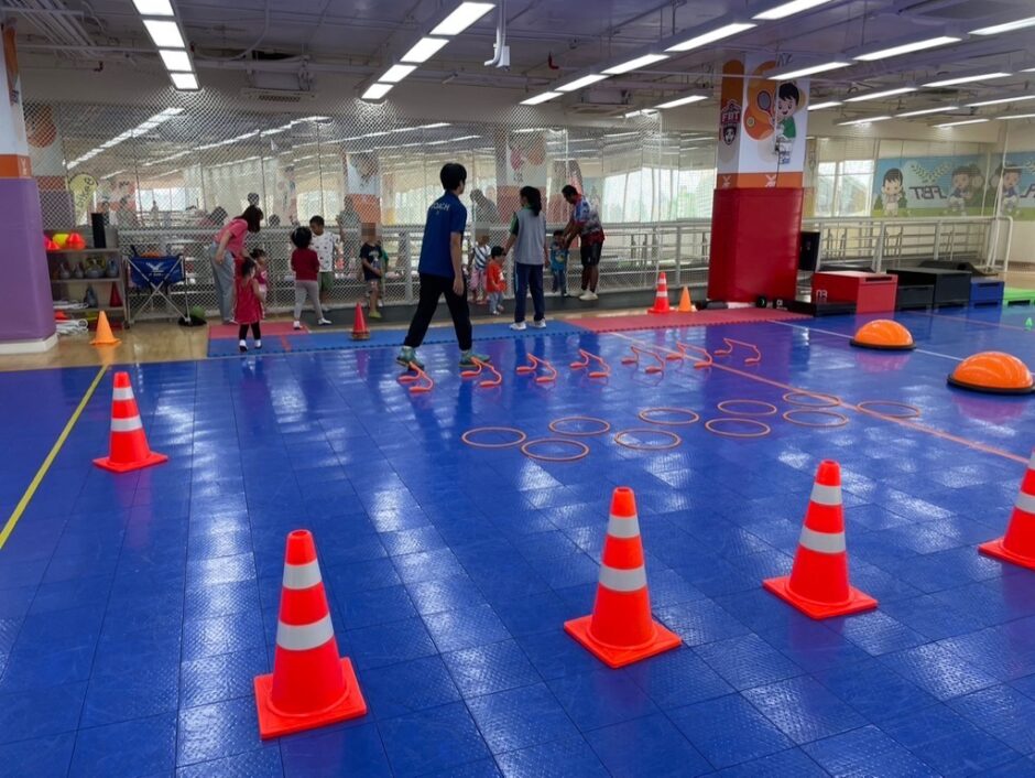 スポーツ用品店『FBT Sport Complex』9階にある体を動かして遊べるプレイランド＠ラムカムヘン | 夫婦でバンコク移住下町滞在日記